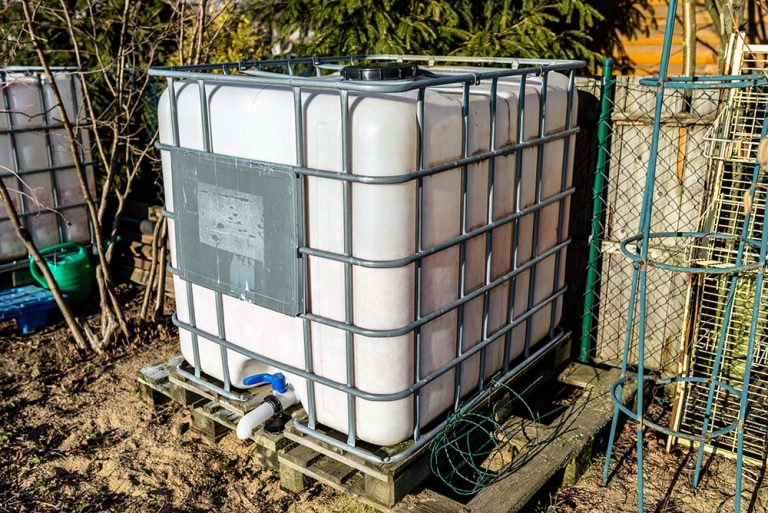 Size Water Tank for Family of 4? How Much Water Do We Consume?